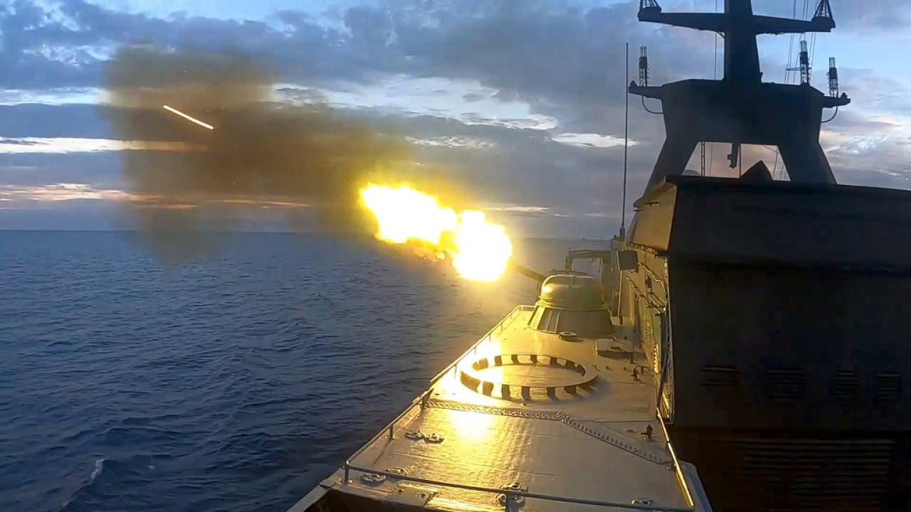 Ρωσικό πολεμικό πλοίο έριξε προειδοποιητικά πυρά εναντίον γερμανικού ...