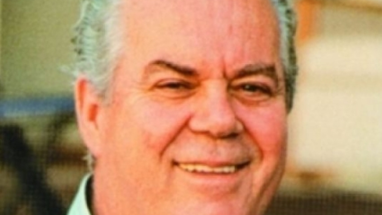 Έφυγε από τη ζωή ο θιασάρχης Γιώργος Λεμπέσης | ΣΚΑΪ