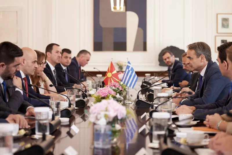 Μητσοτάκης σε Κοβατσέφσκι: Σοβαρές οι ενεργειακές προκλήσεις - Θα ...