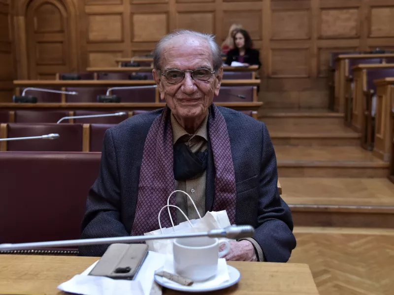 Βασίλης Βασιλικός: Συλλυπητήρια από τον Χάρη Δούκα | ΣΚΑΪ